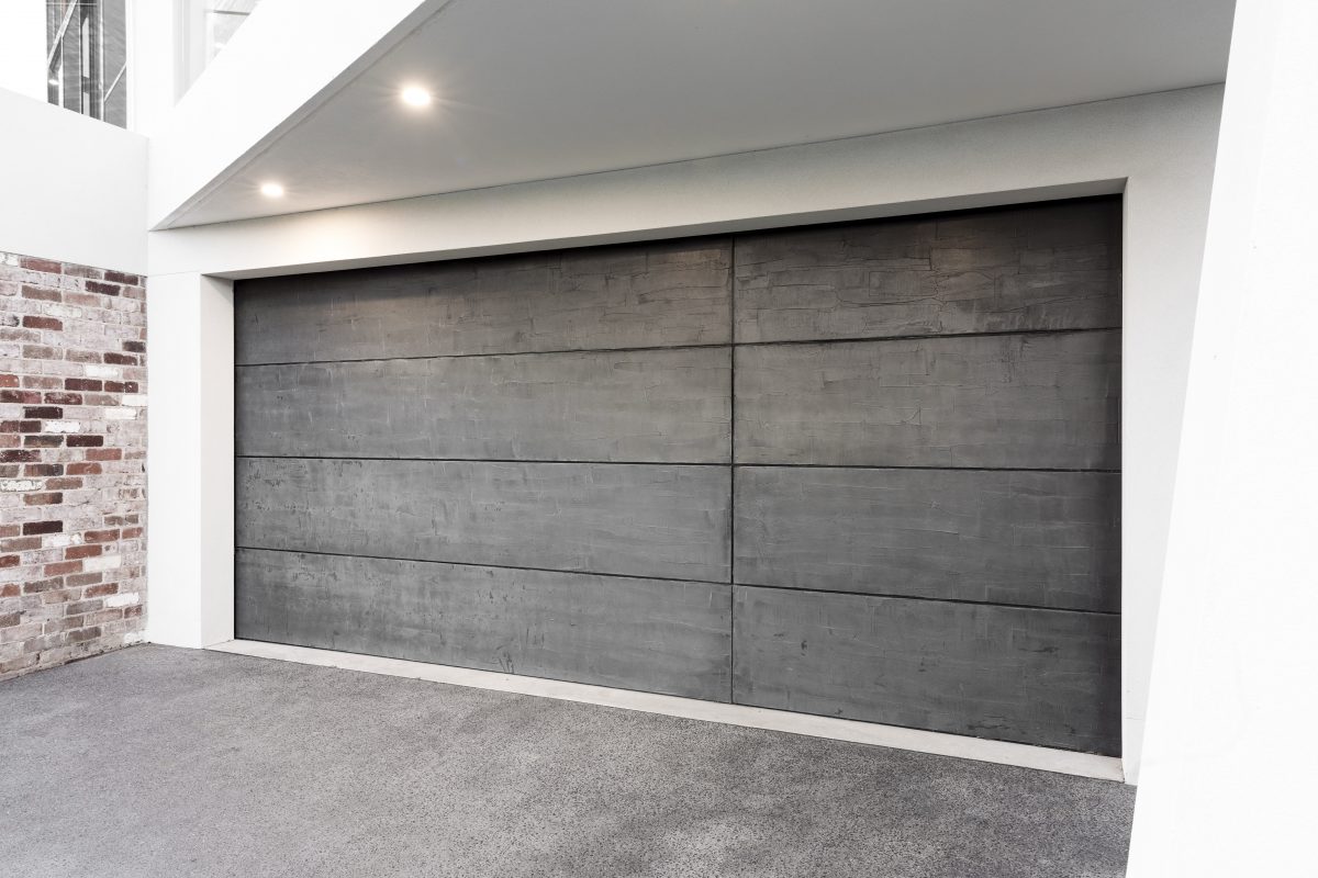 Graphite Spray Coating | LIQMET® Liquid Metal Finishes